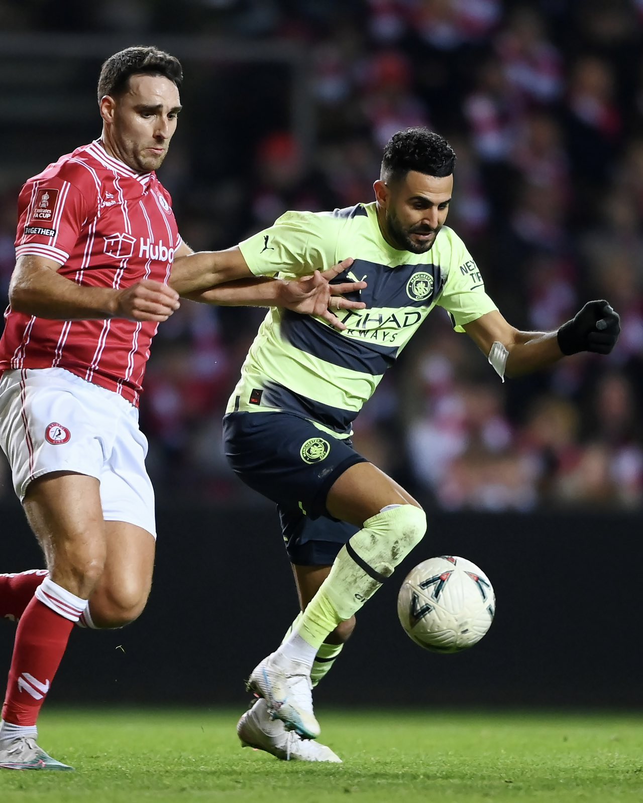 Football: Mahrez de nouveau décisif – Rivalite Sport